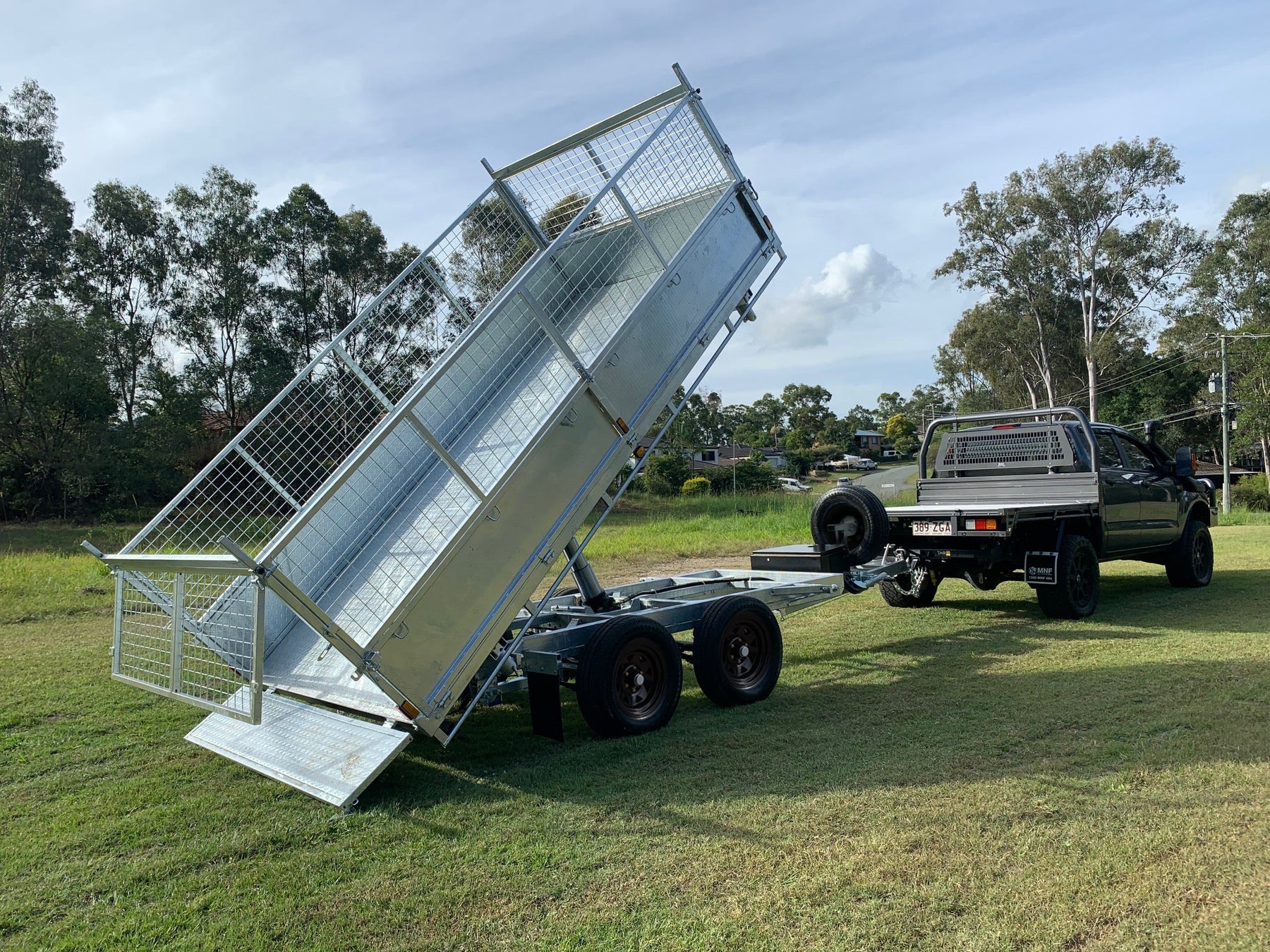 Tipper Trailers - 3-Way Tipping Trailers - Box Tandem Trailer – Trailer ...
